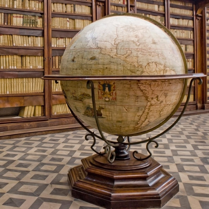 Learn about used and old globes | Ultimate Globes Explains